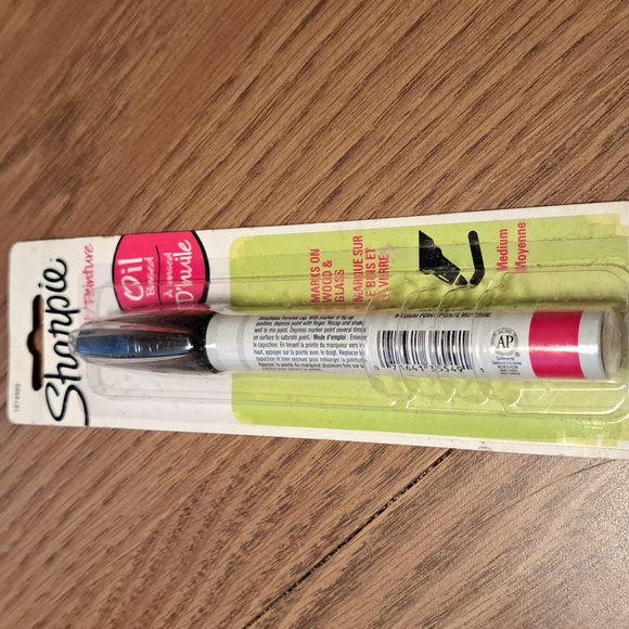 Sharpie | Office | Sharpie Paint Pen Oil Based Bundle Only 2or More ...